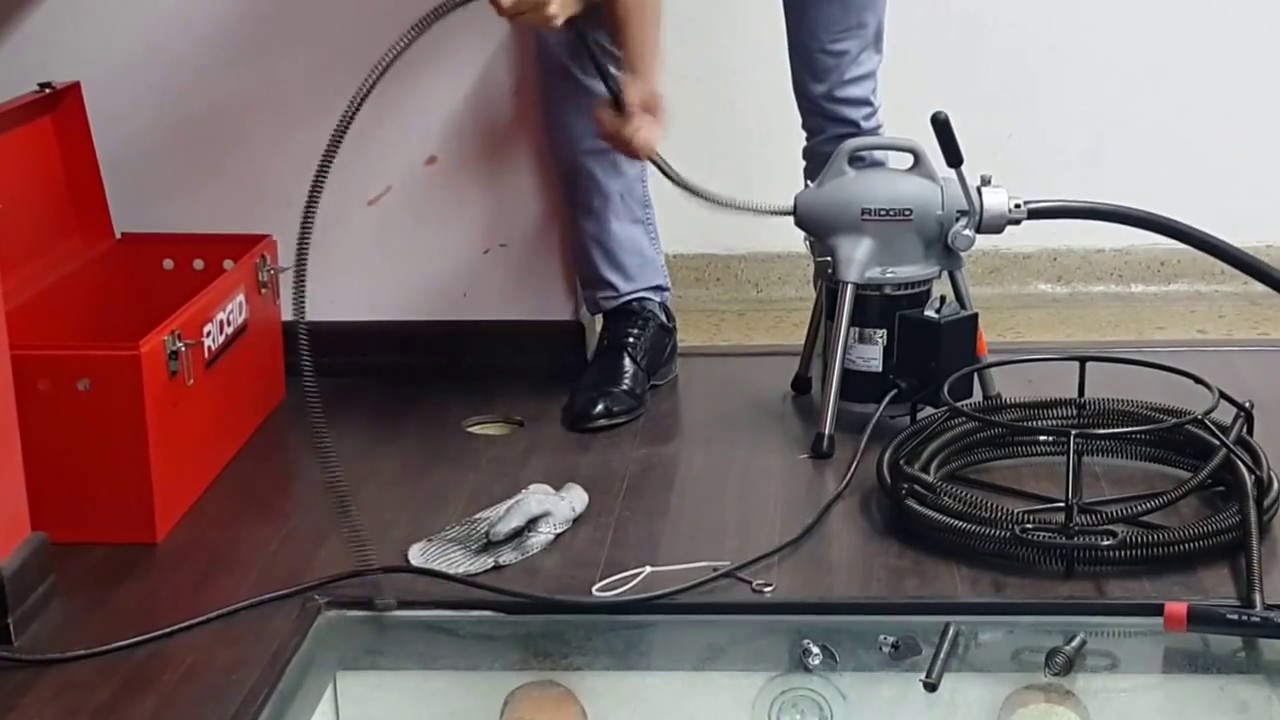 Los mejores destapadores eléctricos para tuberías - Arregla2